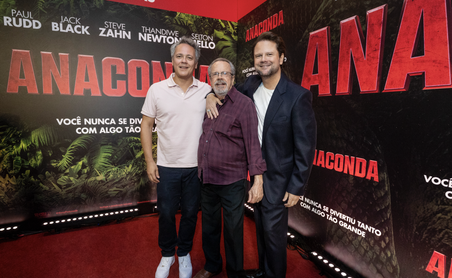 “Anaconda” tem pré-estreia no Rio com Selton Mello - Revista Manchete